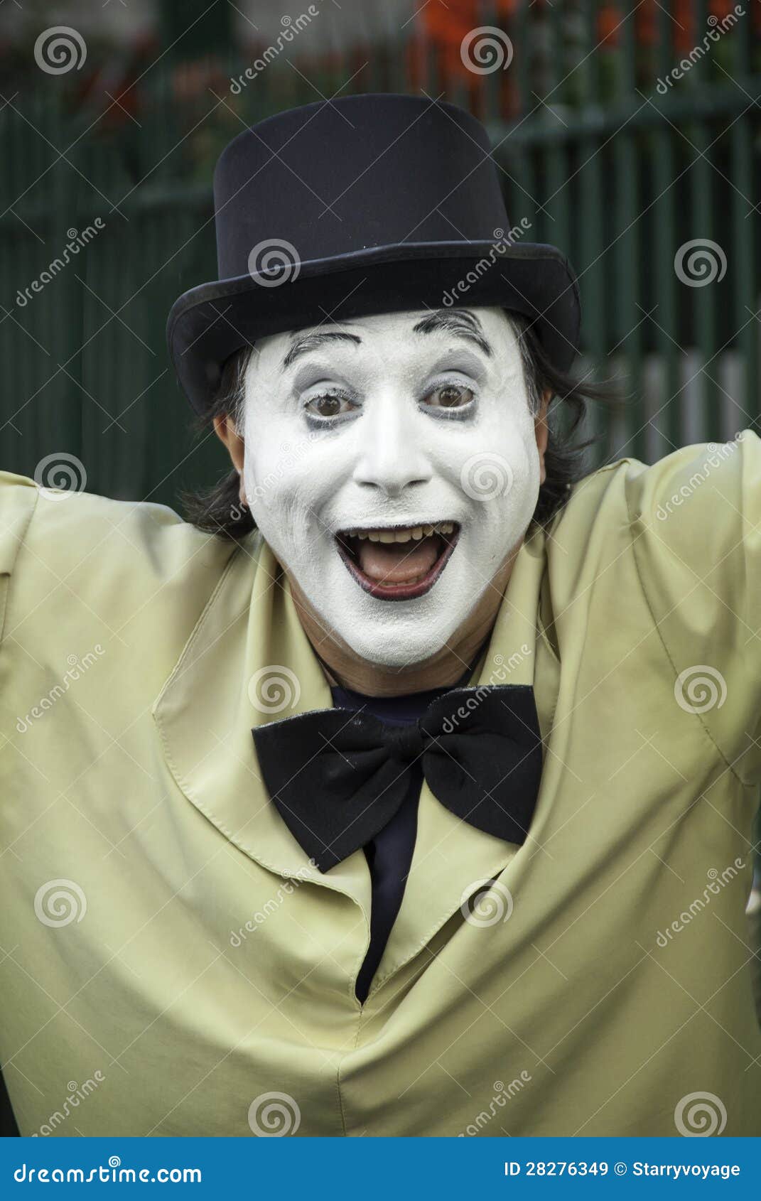 French Mime with a Joyful Expression Editorial Stock Image - Image of ...
