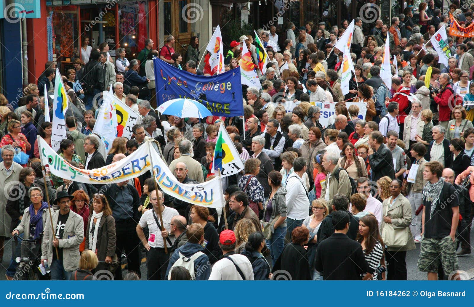 French nationwide strike editorial photography. Image of march - 16184262