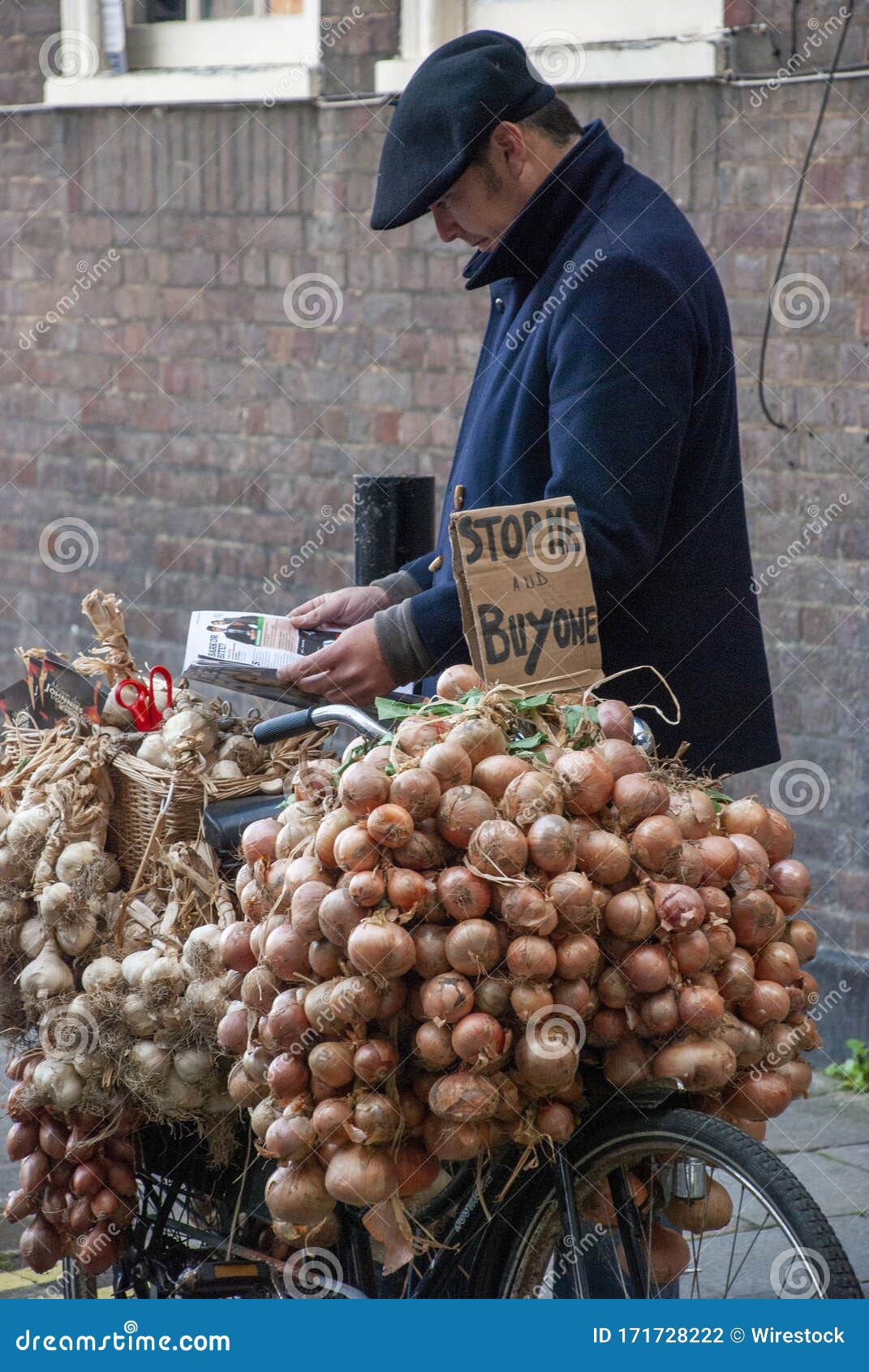 French Onion Man editorial photography. Image of france - 171728222
