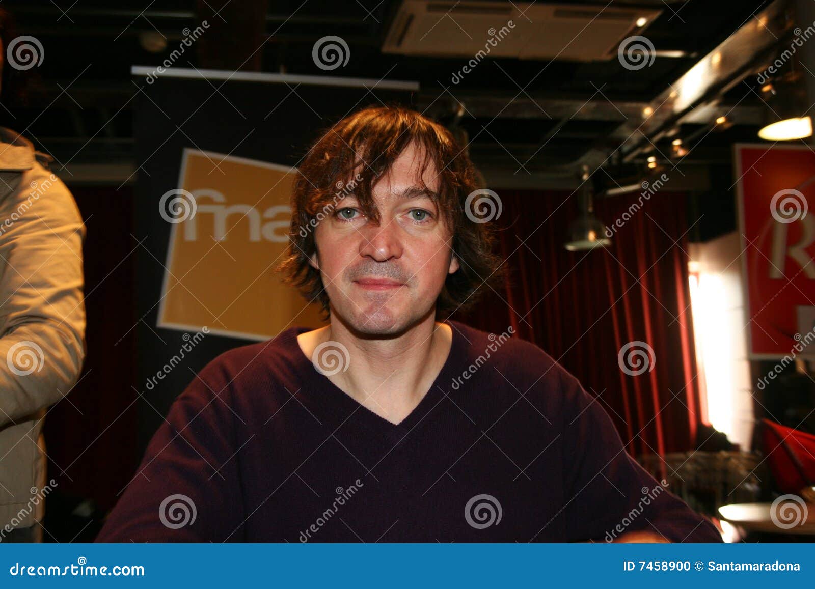 French singer s Cali editorial image. Image of dedicace - 7458900