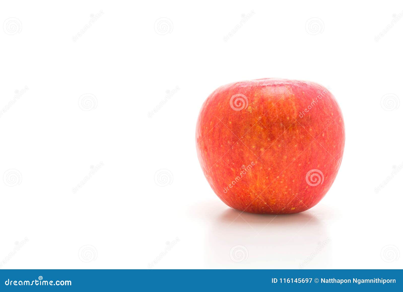 Fresh Apple on White Background Stock Image - Image of apples, fruit ...