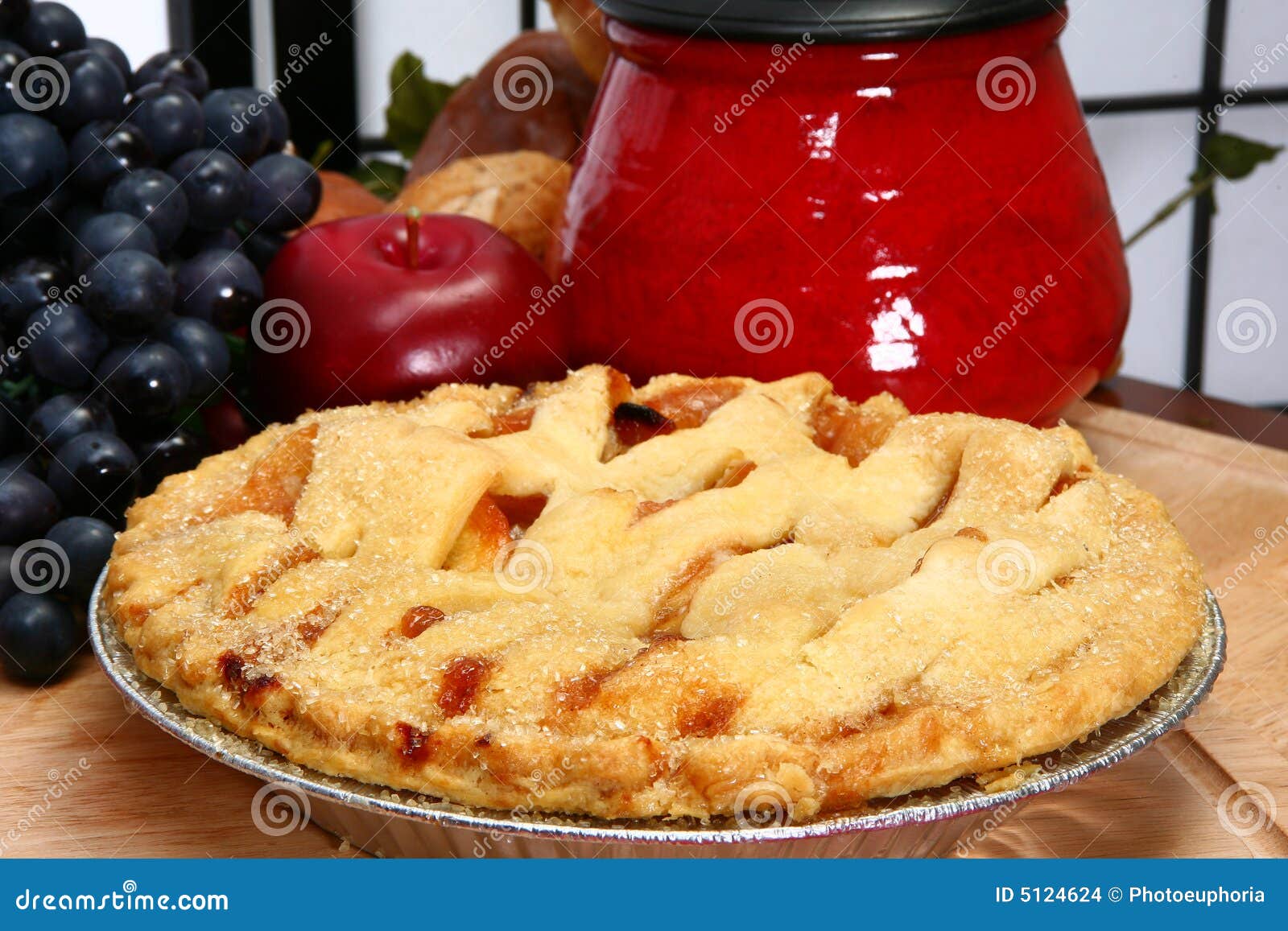 Fresh Apple Pie stock photo. Image of piece, restaurant - 5124624