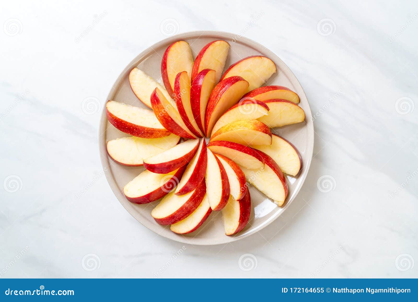 Fresh apple slice on plate stock image. Image of crop - 172164655