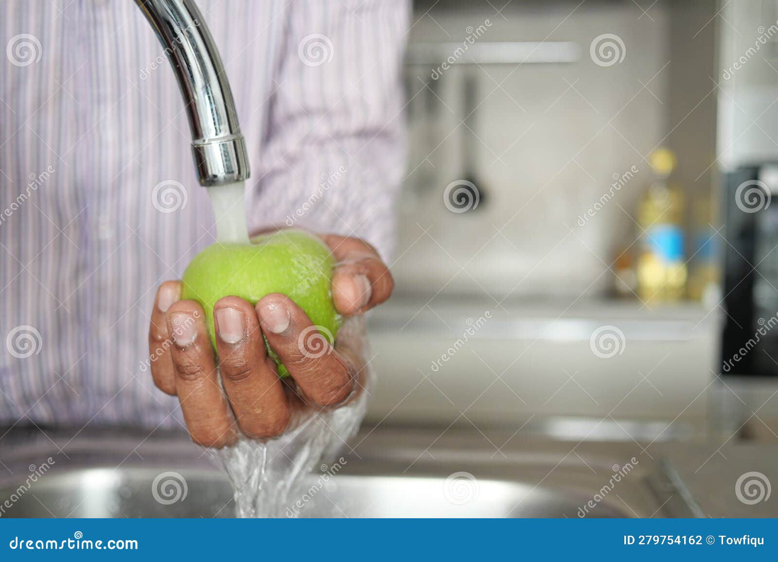 Fresh Apple Washing with Hand. Stock Photo - Image of healthy, clean ...