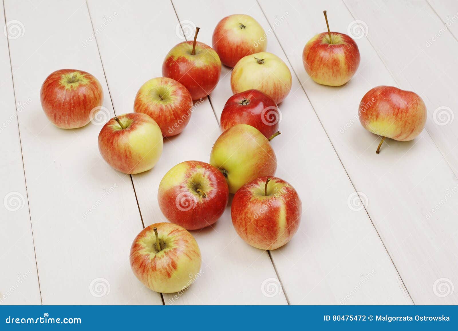 Fresh apples on the table stock photo. Image of diet - 80475472