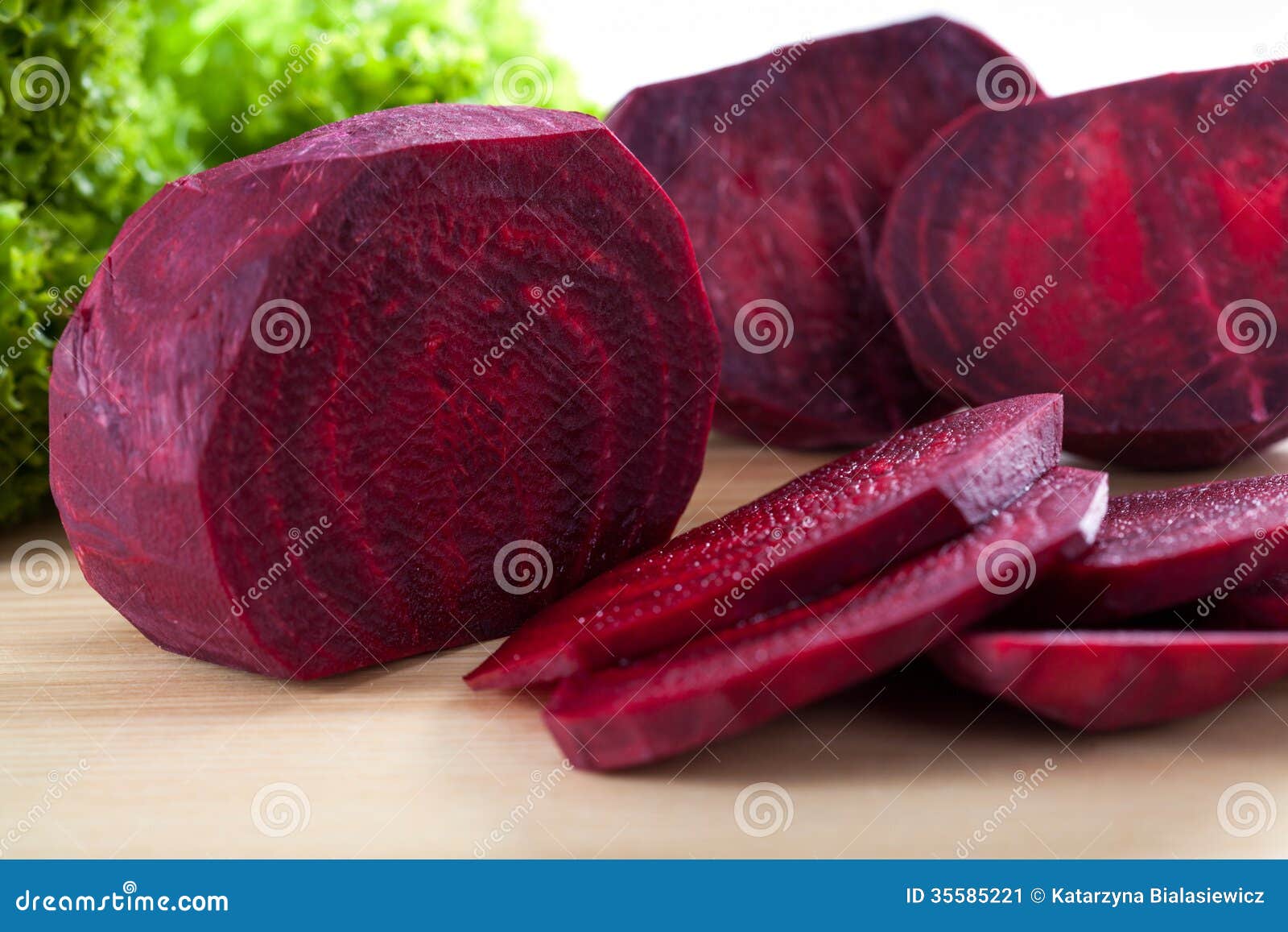 Fresh Beetroot Cut into Slice Stock Image - Image of garden, color ...