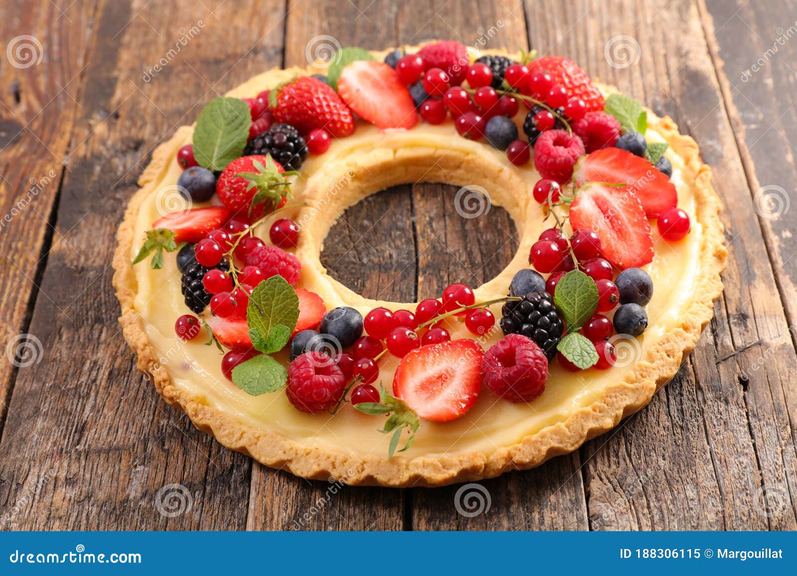 Berry Fruit Tart with Cream Stock Image - Image of blueberry, baked ...