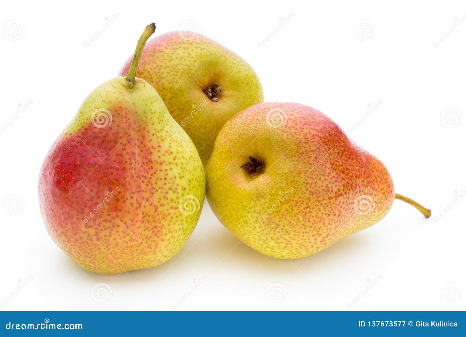 Fresh Bio Pear with Leaves on Isolated White Background Stock Image ...