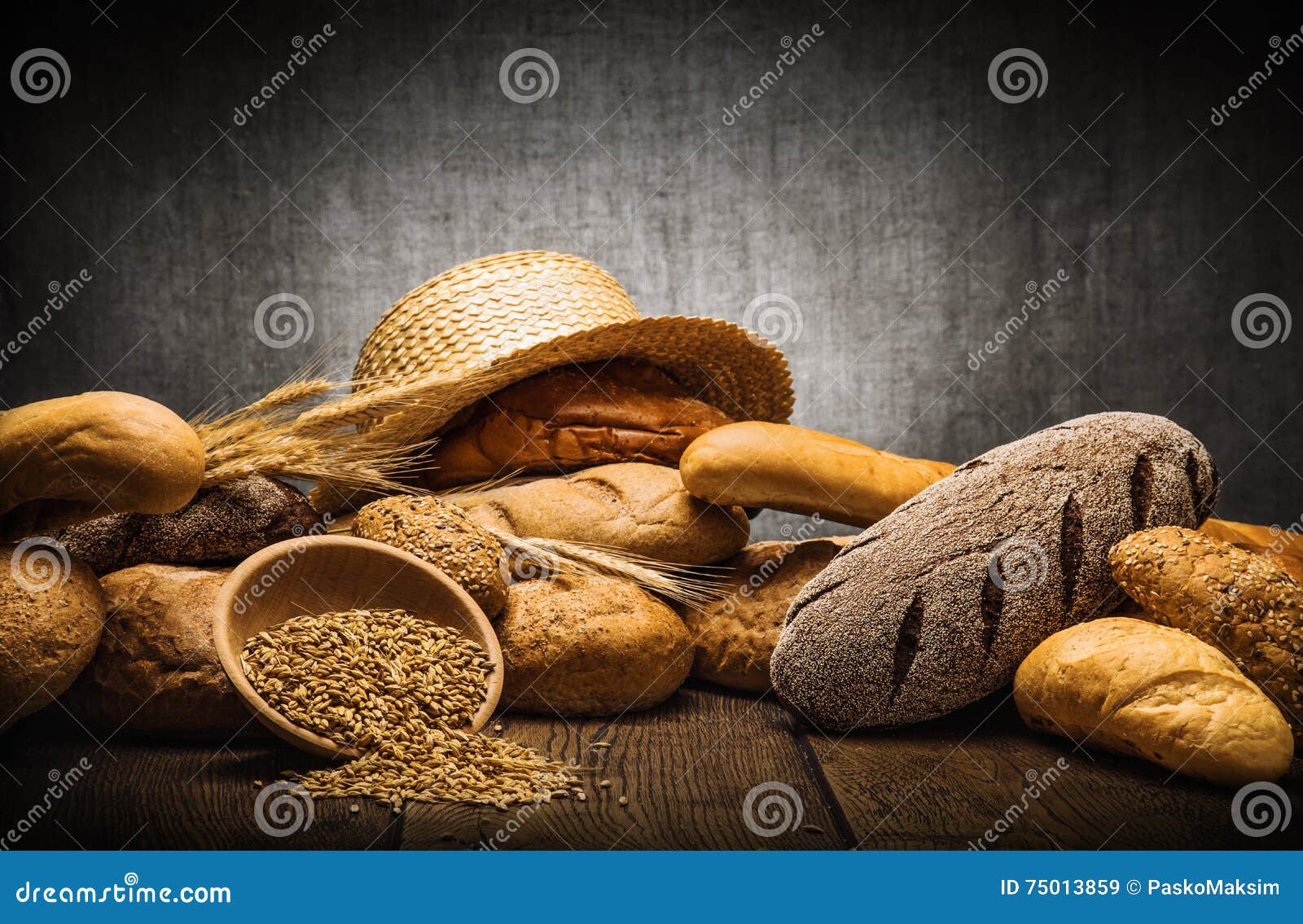 Fresh bread and wheat stock image. Image of wheat, pastry - 75013859