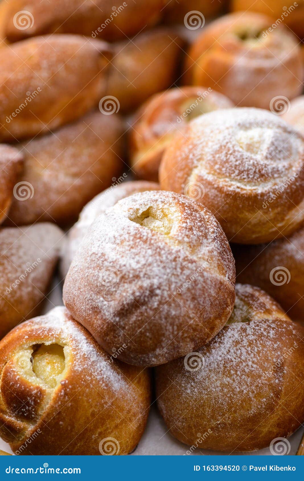 Fresh buns in bakery shop stock photo. Image of basket - 163394520