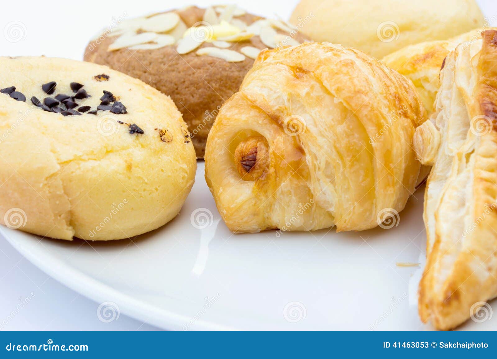The Fresh Buns Isolated on White Plates Stock Image - Image of ...