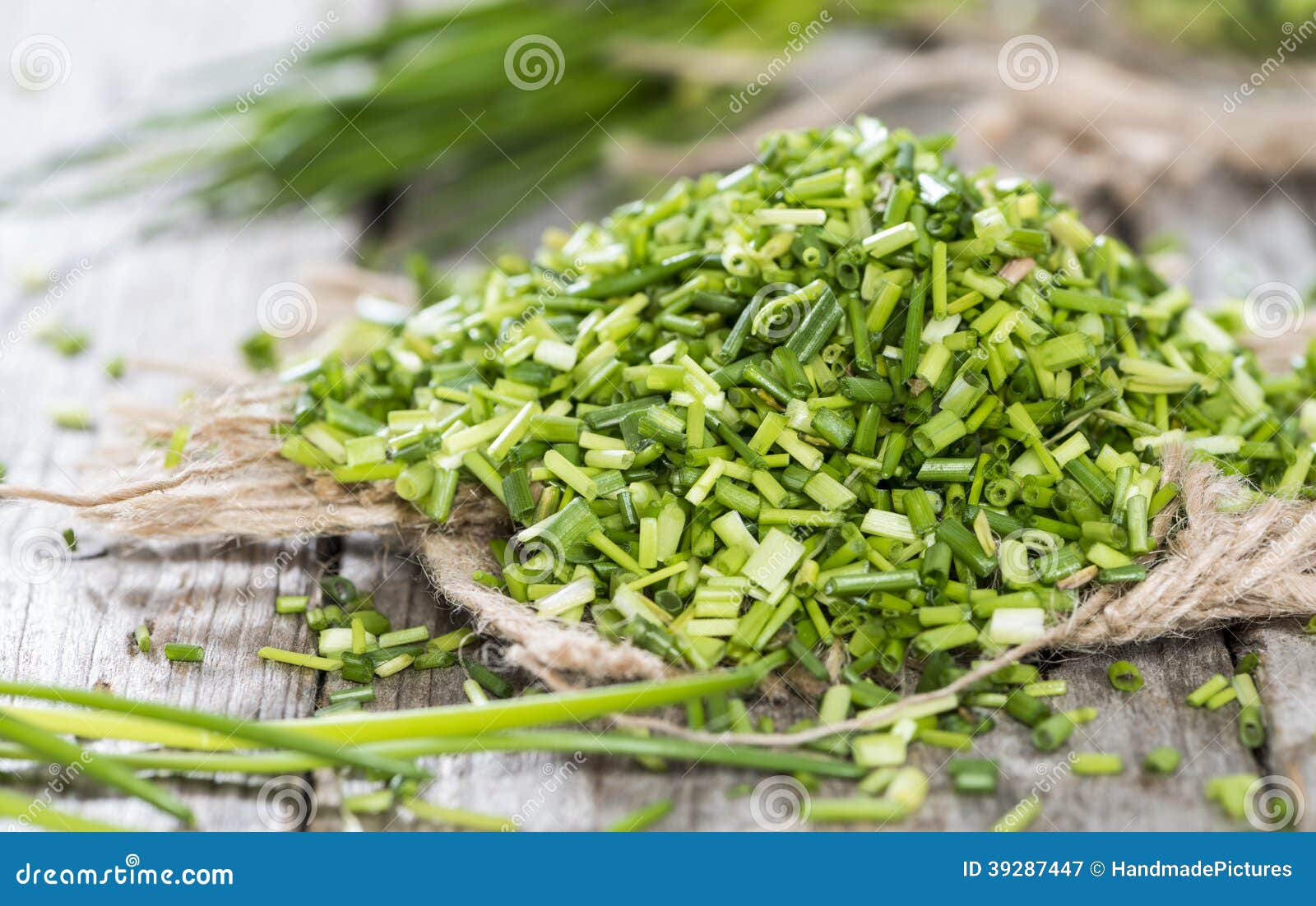 Fresh Chive stock image. Image of harvest, organic, diet - 39287447