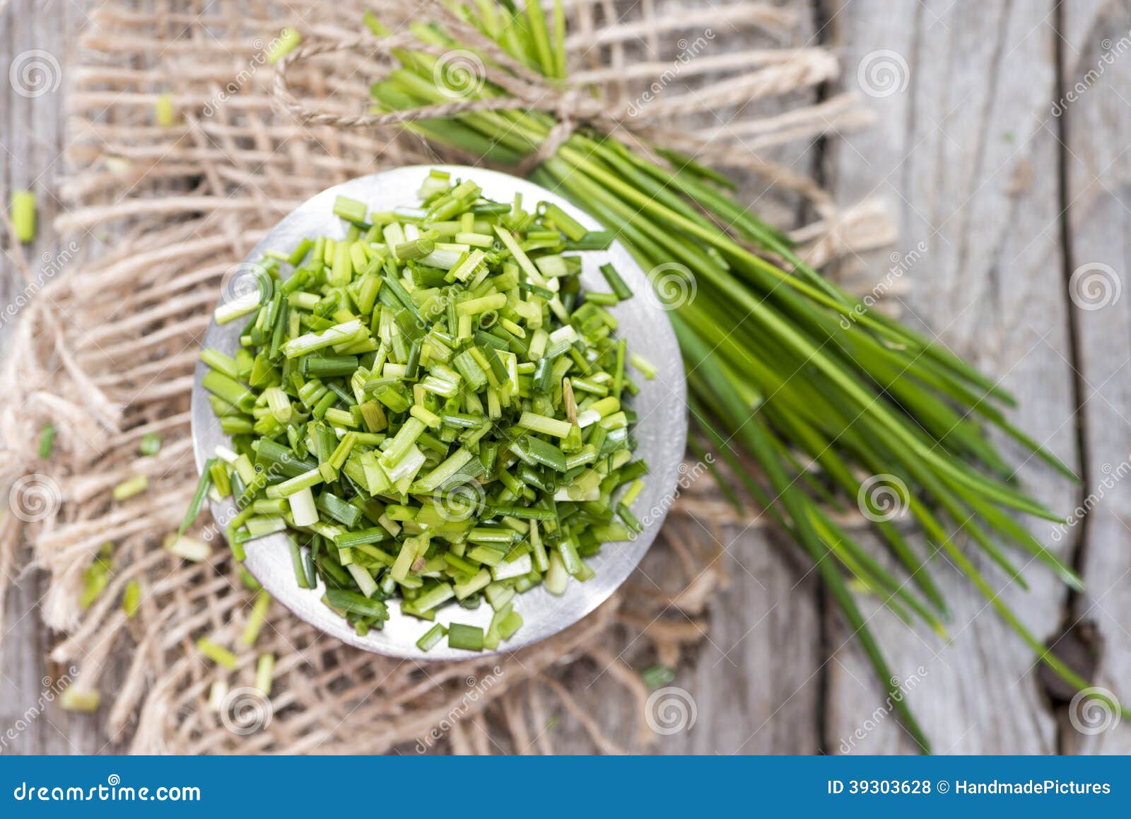 Fresh Chive stock photo. Image of closeup, nutrition - 39303628