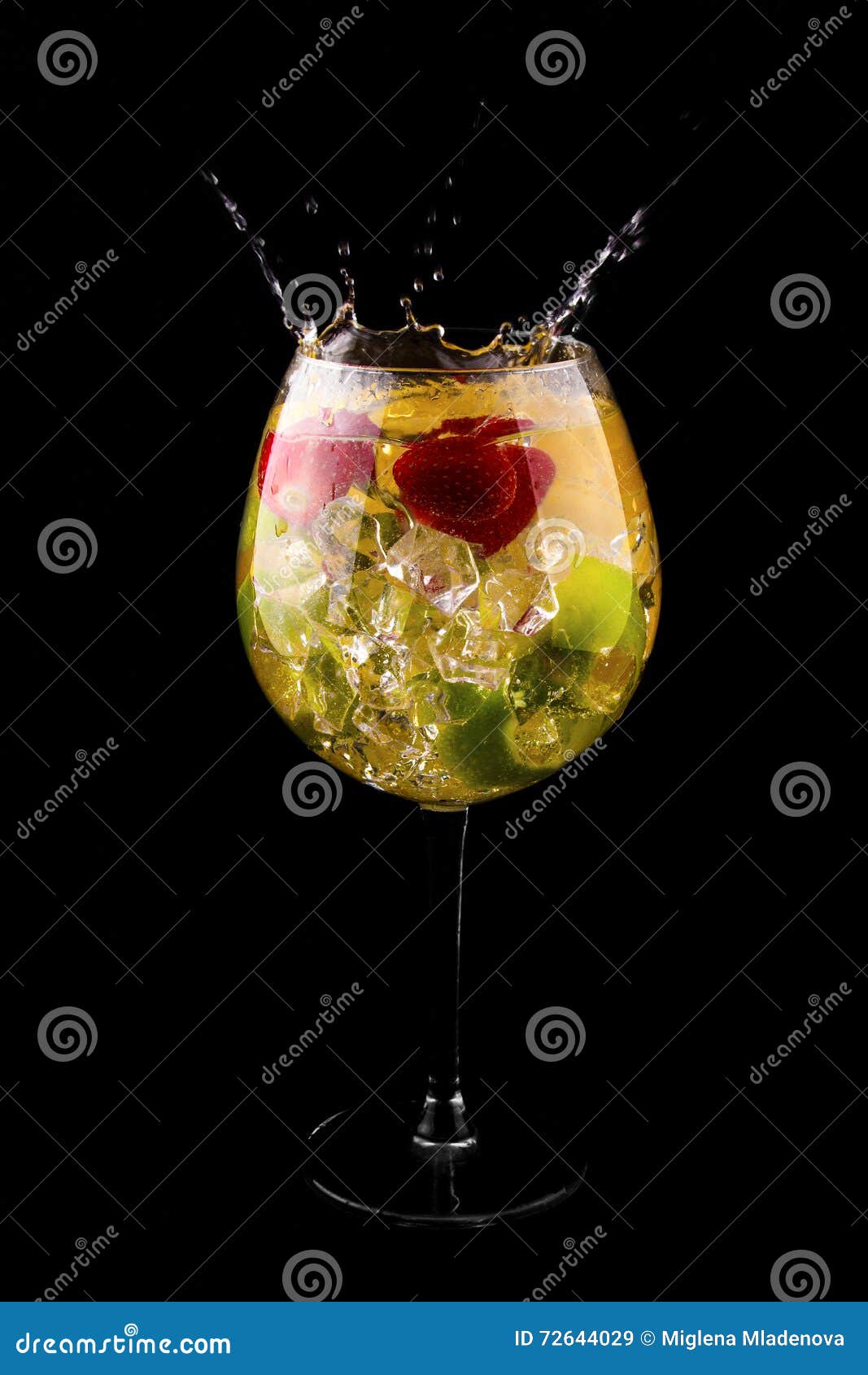 Fresh cocktail with splash stock image. Image of lemon - 72644029