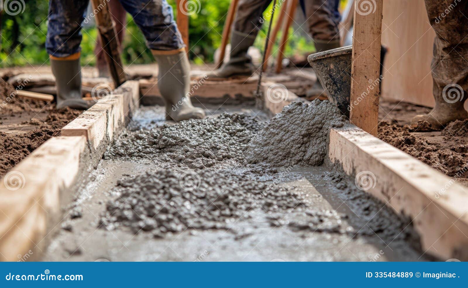 Formwork Cartoons, Illustrations & Vector Stock Images - 1025 Pictures ...