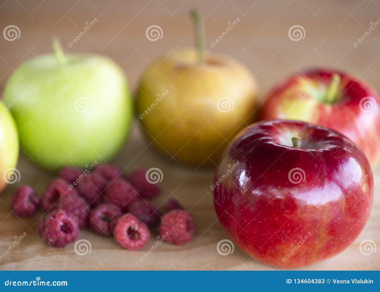 Apples and raspberries stock image. Image of fruit, diet - 134604383
