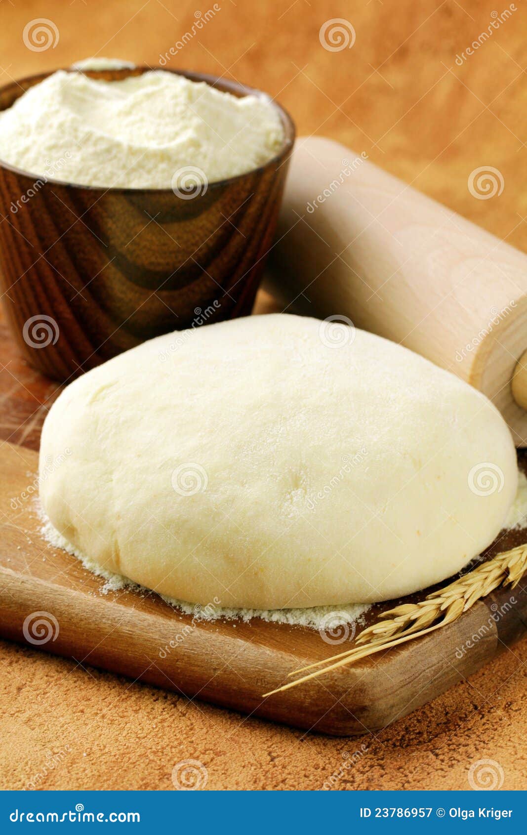 Fresh dough with flour stock image. Image of food, background - 23786957