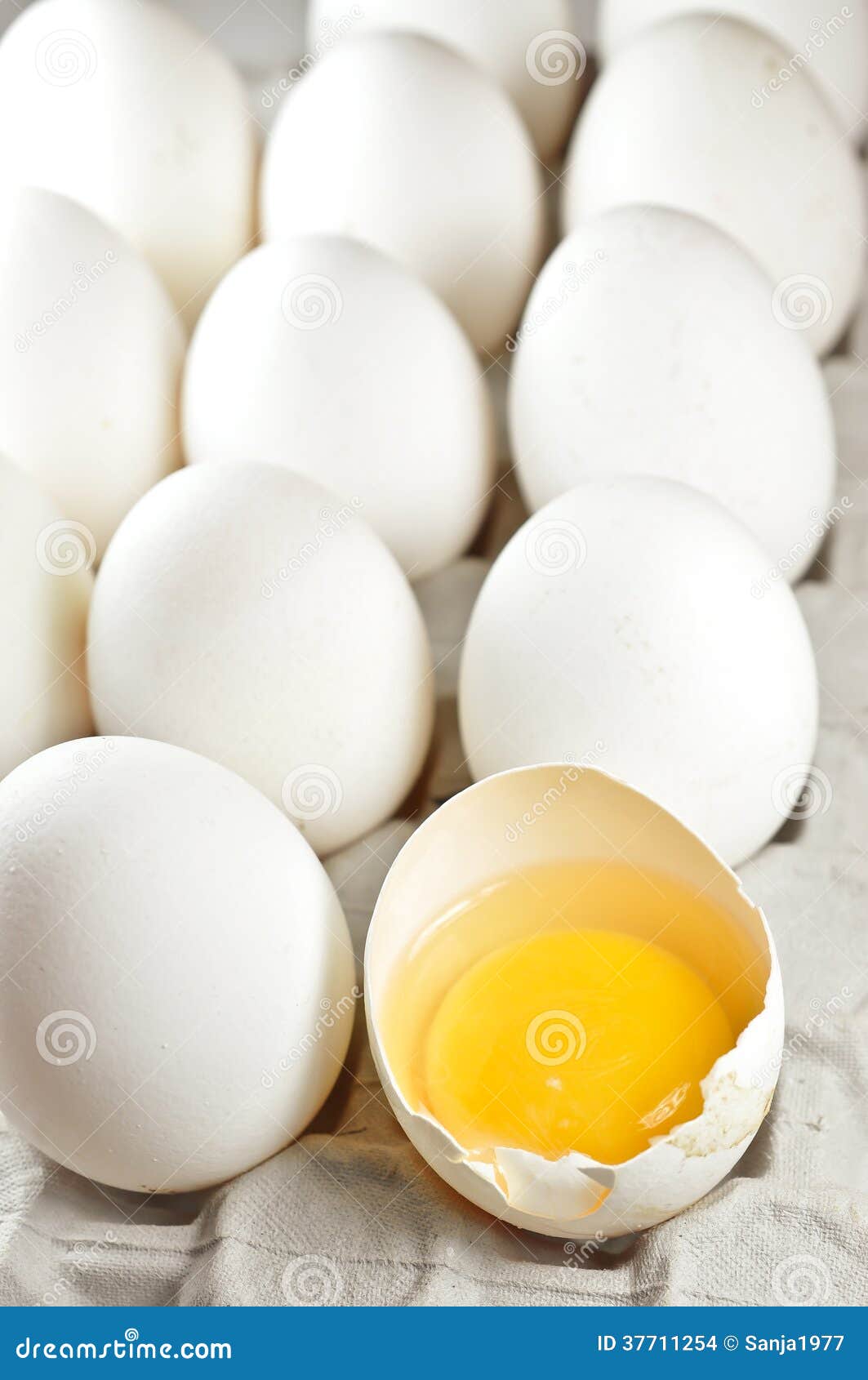 Fresh eggs stock photo. Image of diet, dinner, breakfast - 37711254