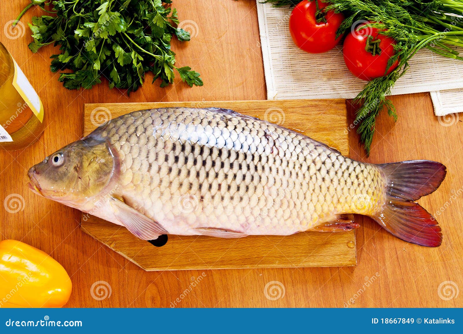 Fresh Fish (carp) with Vegetables Stock Image - Image of green, desk ...