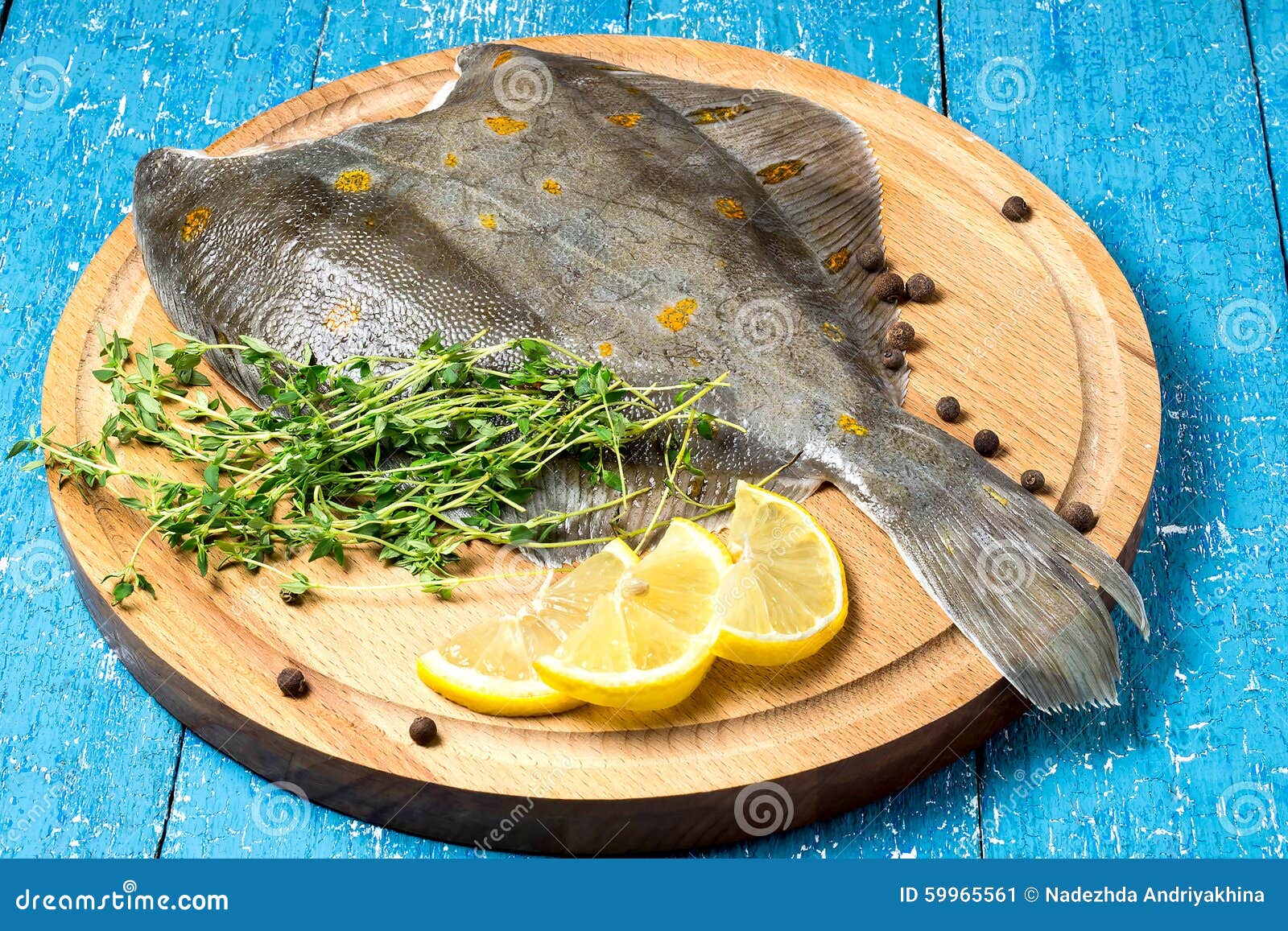 Fresh Flounder with Lemon, Thyme and Pepper Stock Image - Image of ...