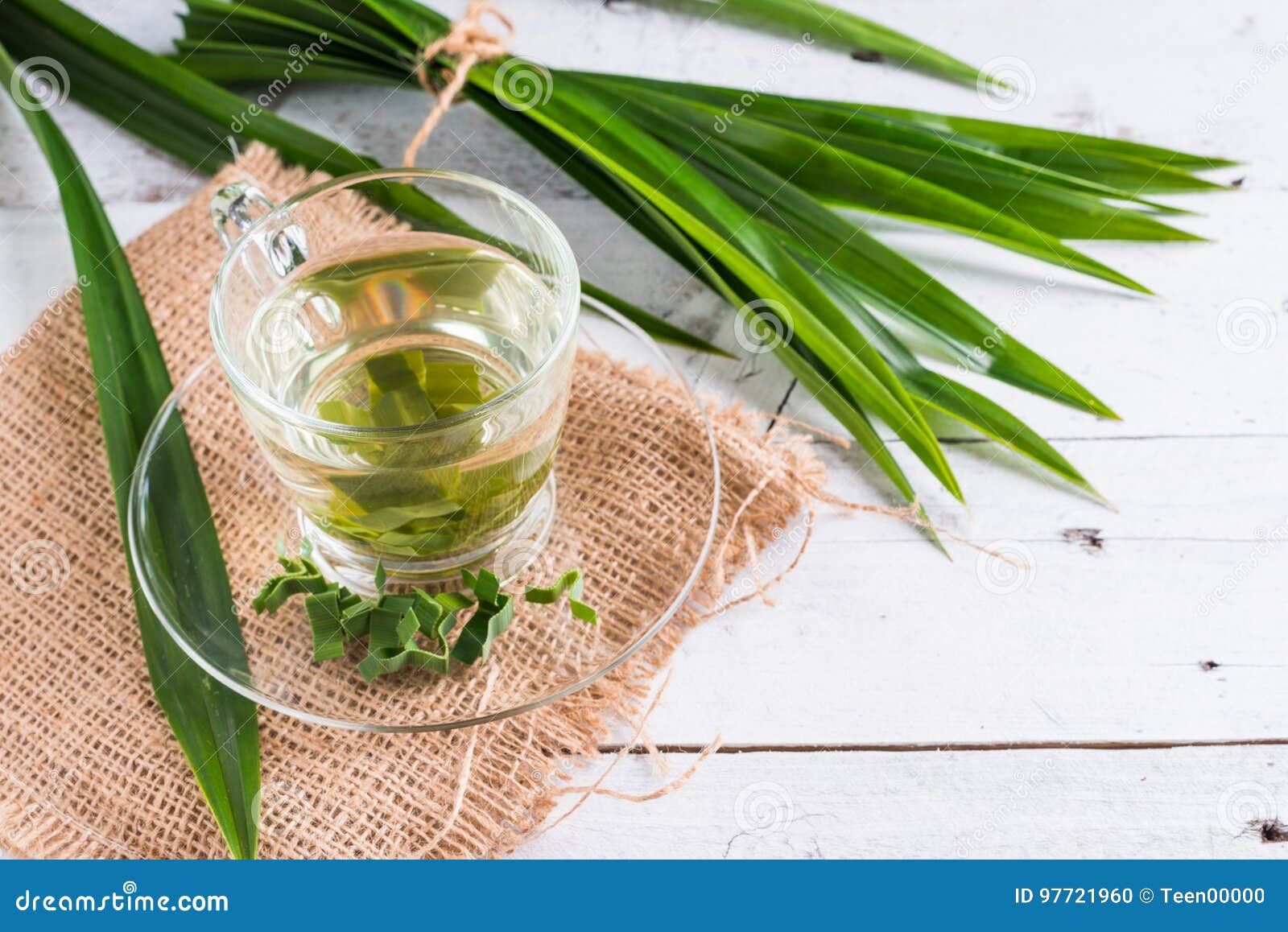 Fresh Fragrant Pandan Tea and Leaves on Wood Background Stock Photo ...