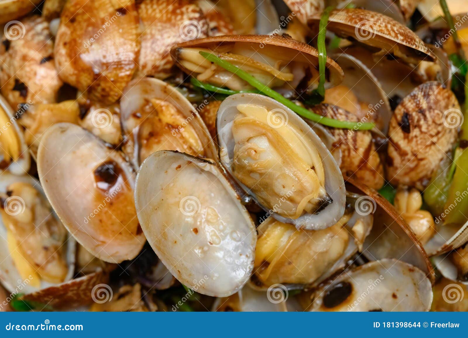 Fresh Fried Clams in a Dish Stock Photo - Image of prepared, dish ...