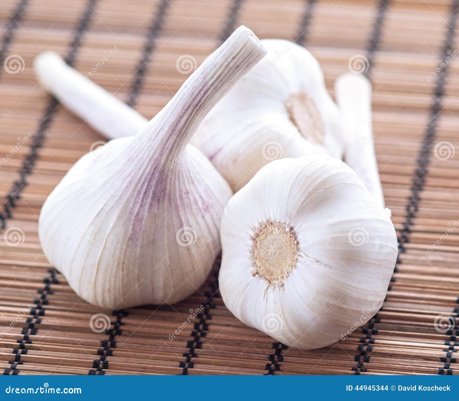 Fresh garlic stock photo. Image of aromatic, nature, clove - 44945344