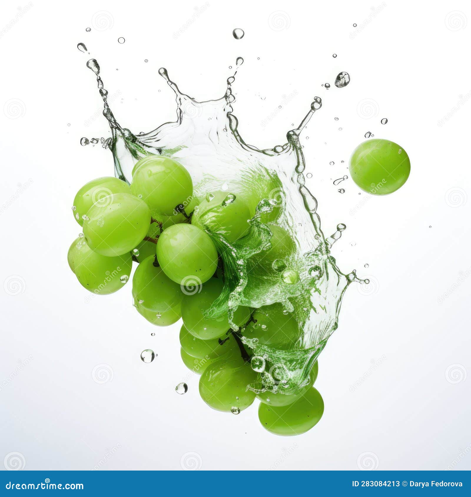 Fresh Grape in Water Splash on White Backround. Juicy Fruit Stock ...