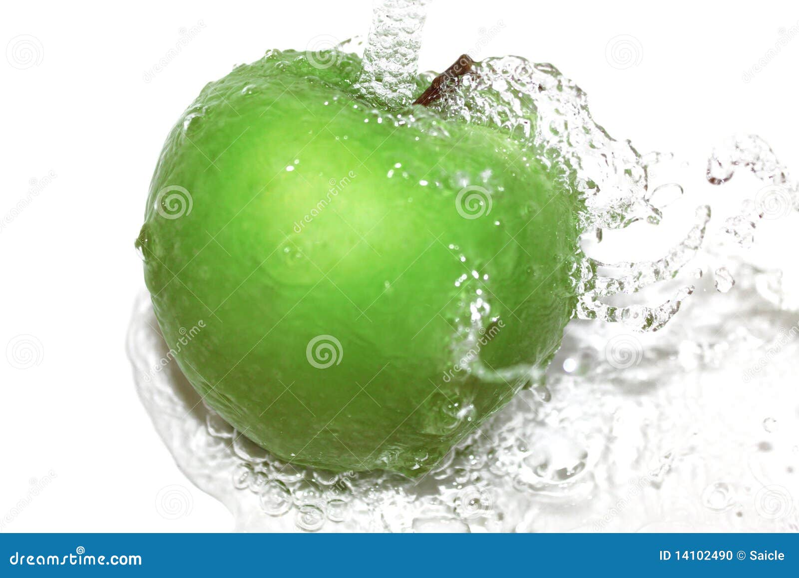 Fresh green apple stock photo. Image of fresh, calorie - 14102490