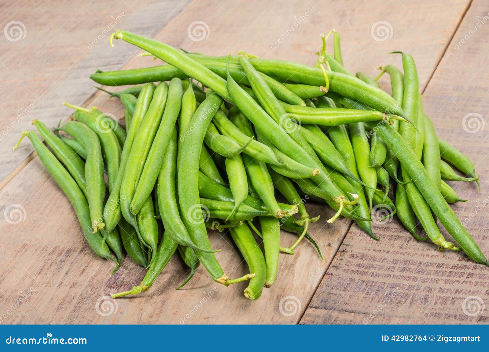 Fresh green beans on table stock photo. Image of vegetables - 42982764