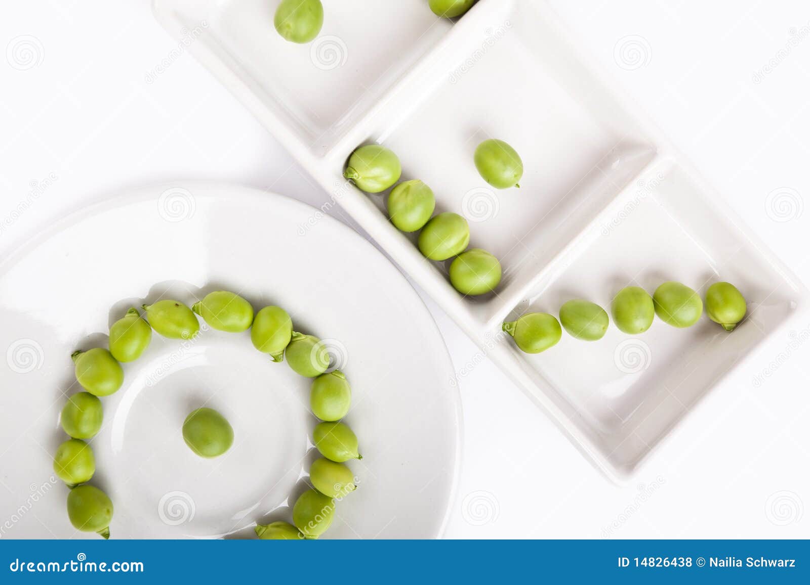 Fresh green peas on plate stock photo. Image of round - 14826438
