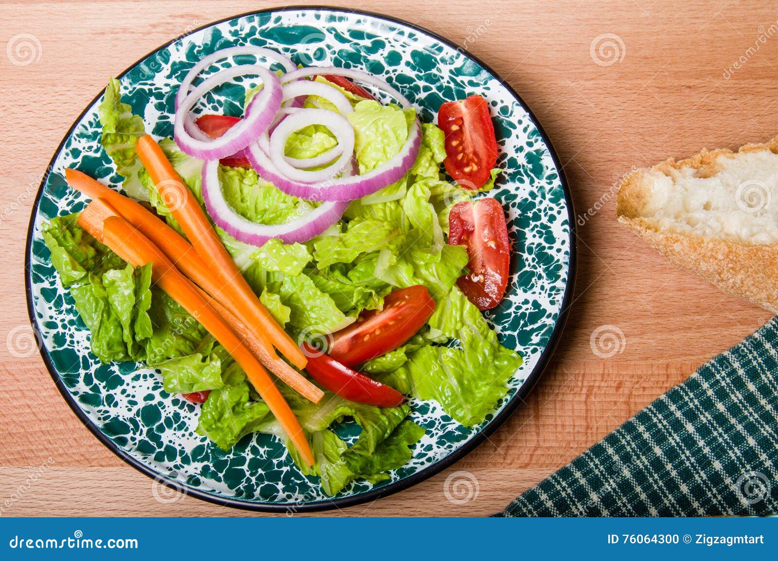 Fresh Green Salad with Bread Stock Photo - Image of lettuce, diet: 76064300