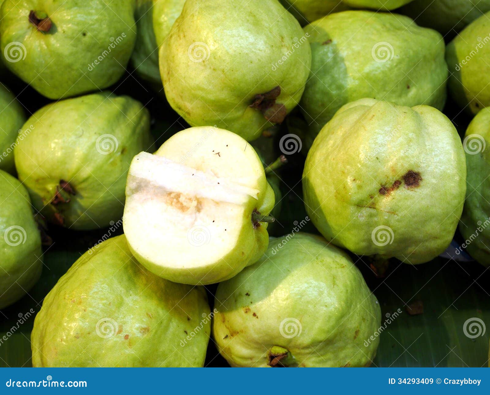Fresh guava stock image. Image of gourmet, nature, pattern - 34293409