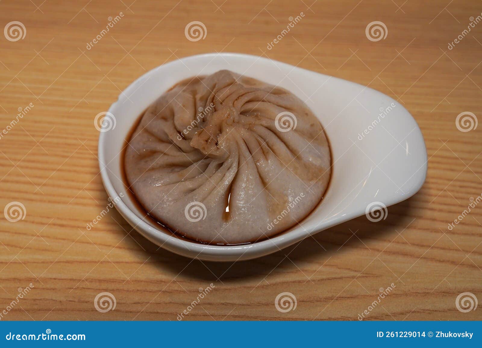 Fresh and Hot Chinese Dumpling Stock Photo - Image of meal, cooking ...