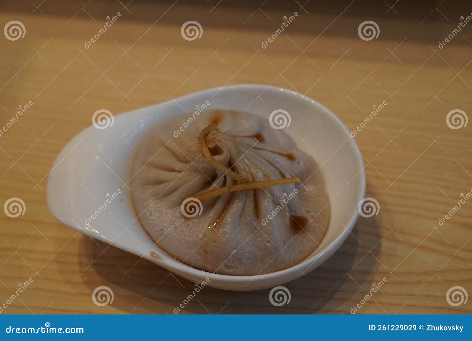 Fresh and Hot Chinese Dumpling Stock Image - Image of stuffed, steamed ...