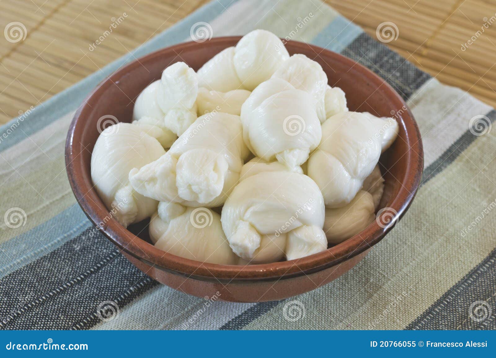 Fresh italian mozzarella stock image. Image of white - 20766055