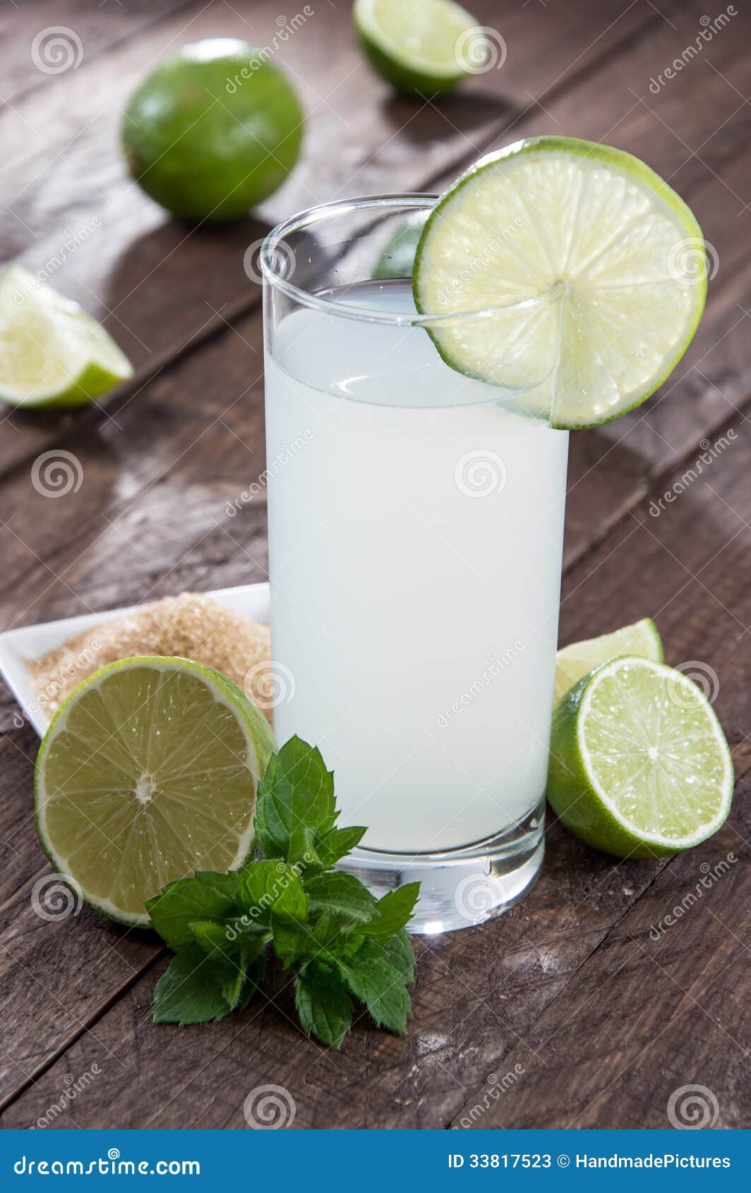 Fresh Lime Juice stock image. Image of green, macro, healthy - 33817523