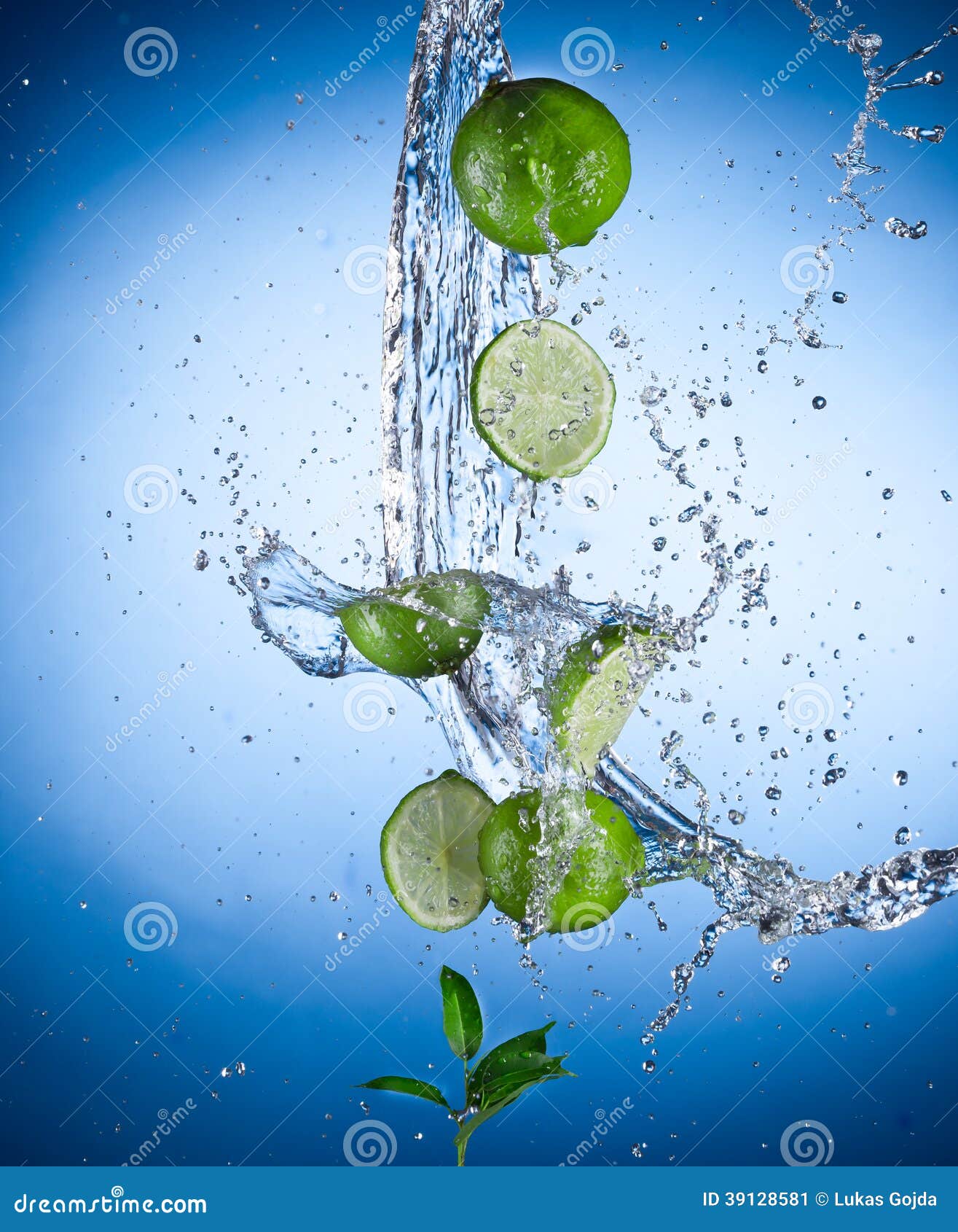 Fresh Limes with Water Splash Stock Image - Image of limes, lime: 39128581