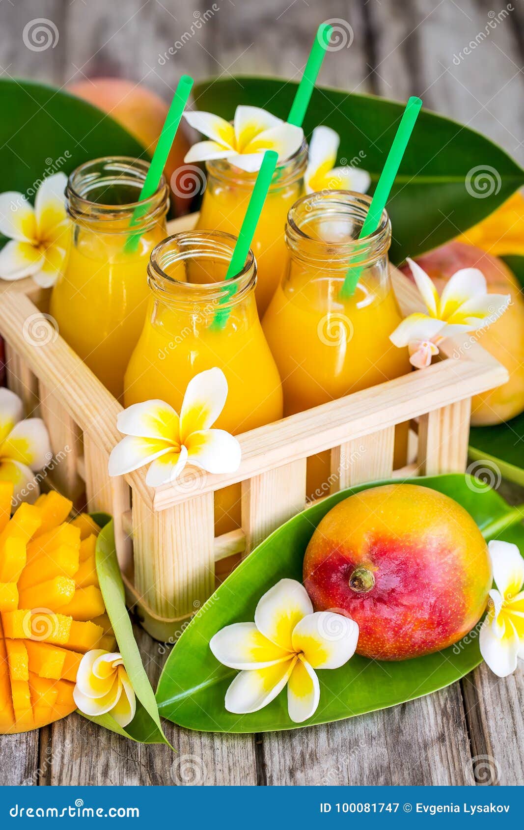 Mango juice stock image. Image of slice, glass, ingredient - 100081747