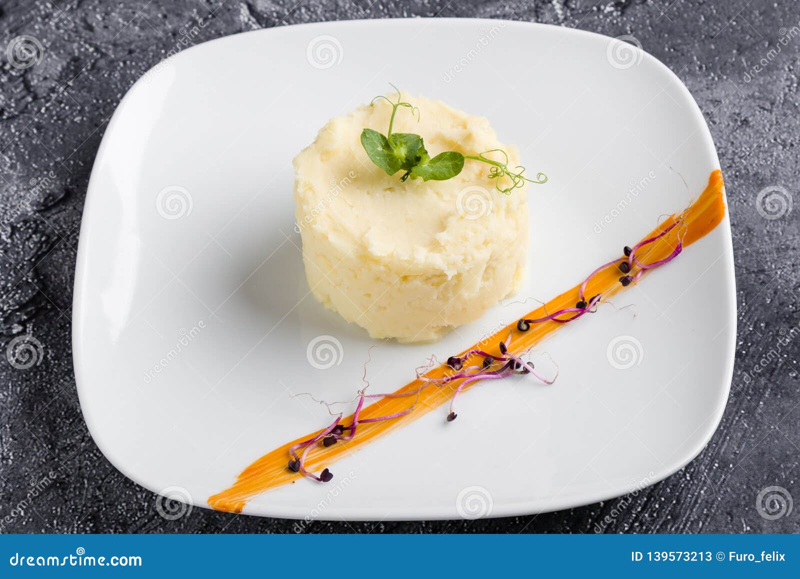 Mashed potato portion stock image. Image of portion - 139573213