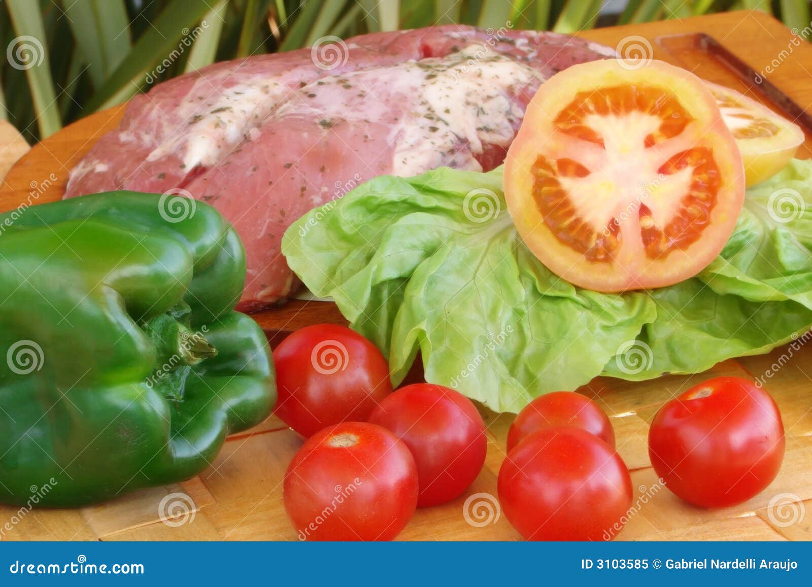 Fresh meat composition stock image. Image of roast, blood - 3103585