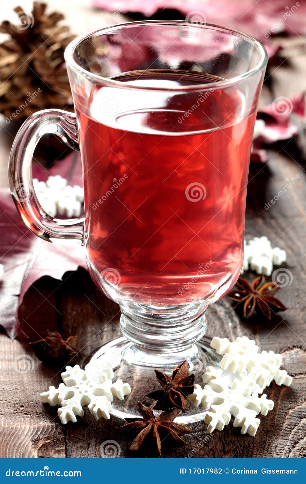 Fresh mulled wine in glass stock photo. Image of season - 17017982