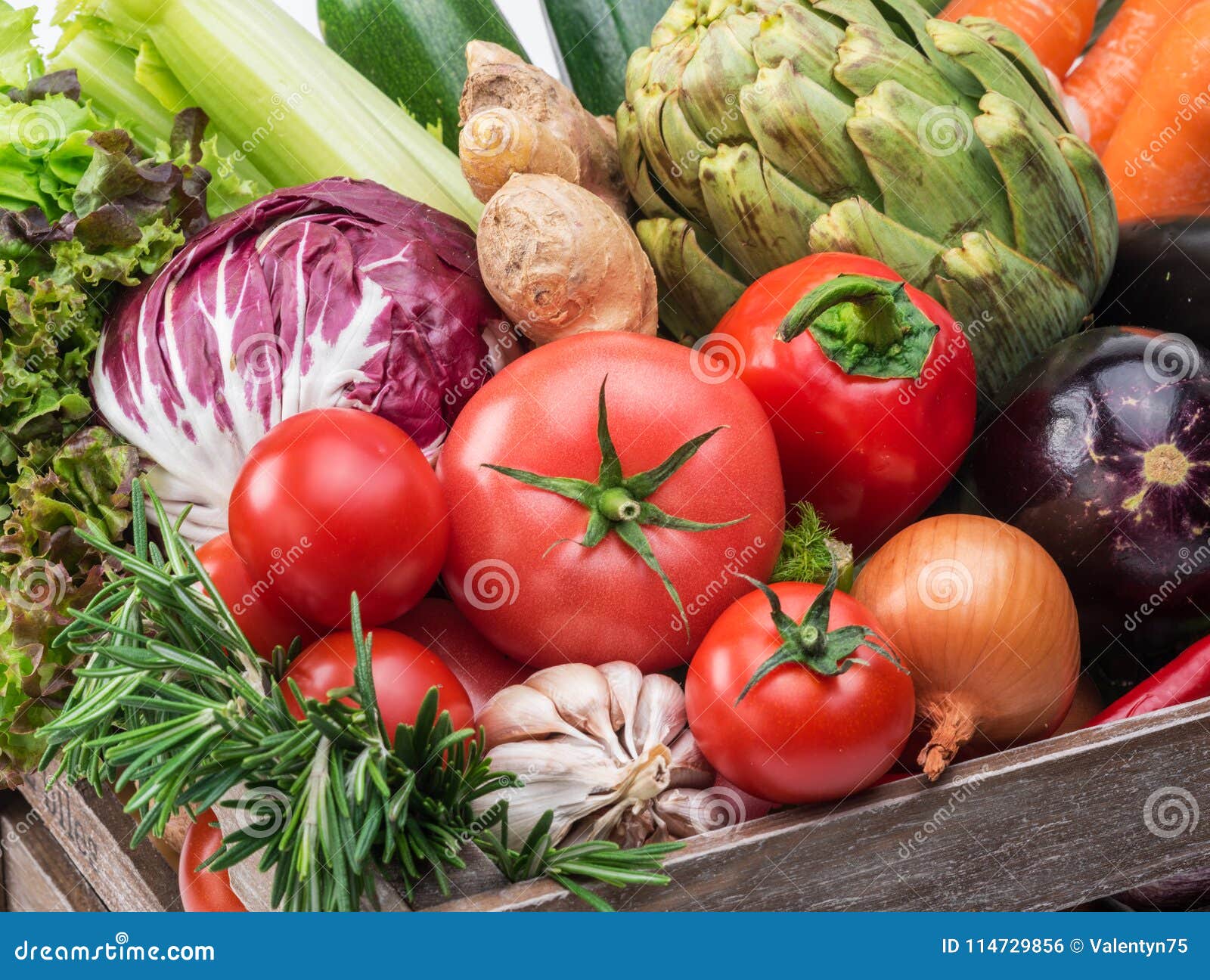 Fresh Multi-colored Vegetables in Wooden Crate. Stock Photo - Image of ...