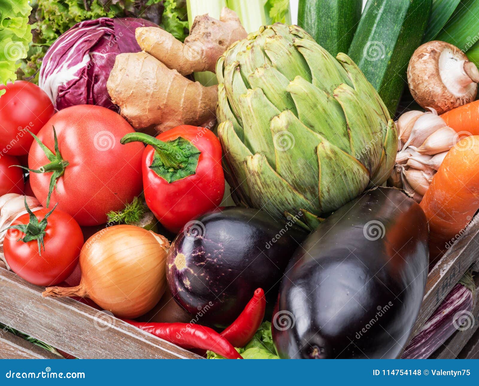 Fresh Multi-colored Vegetables in Wooden Crate. Stock Photo - Image of ...