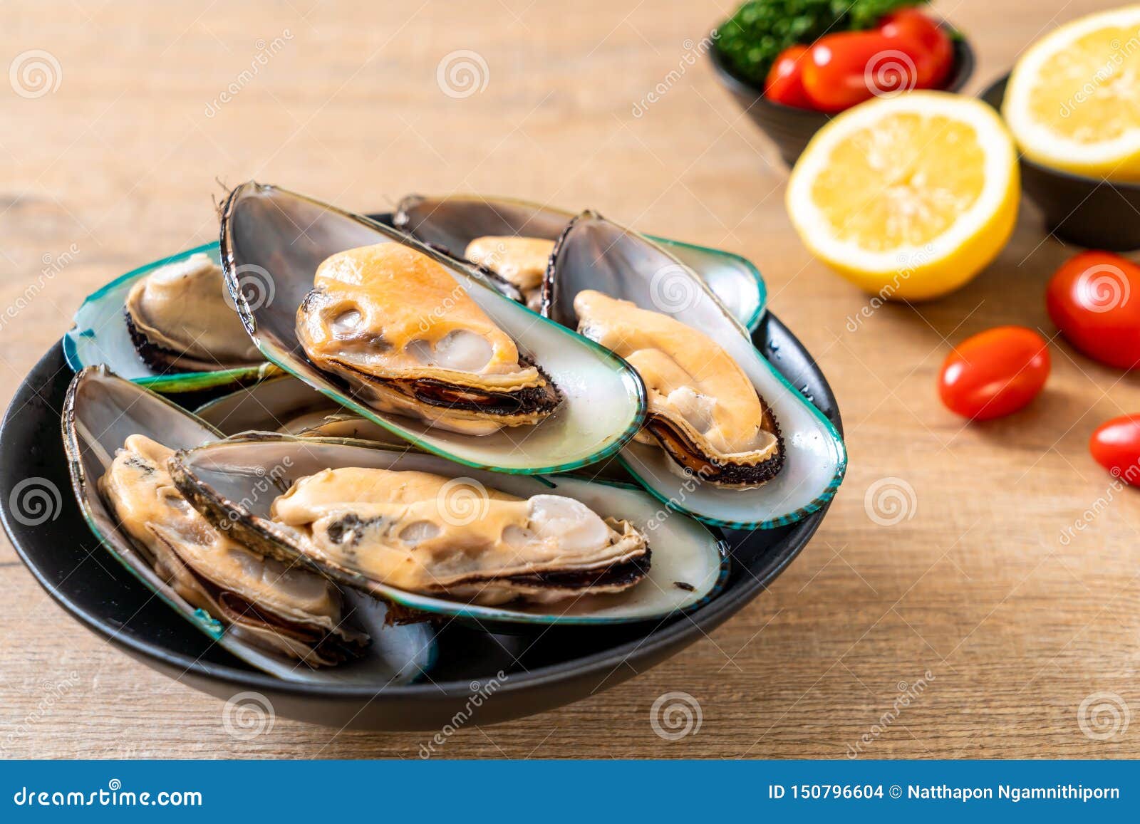 Fresh mussel on bowl stock photo. Image of black, fish - 150796604