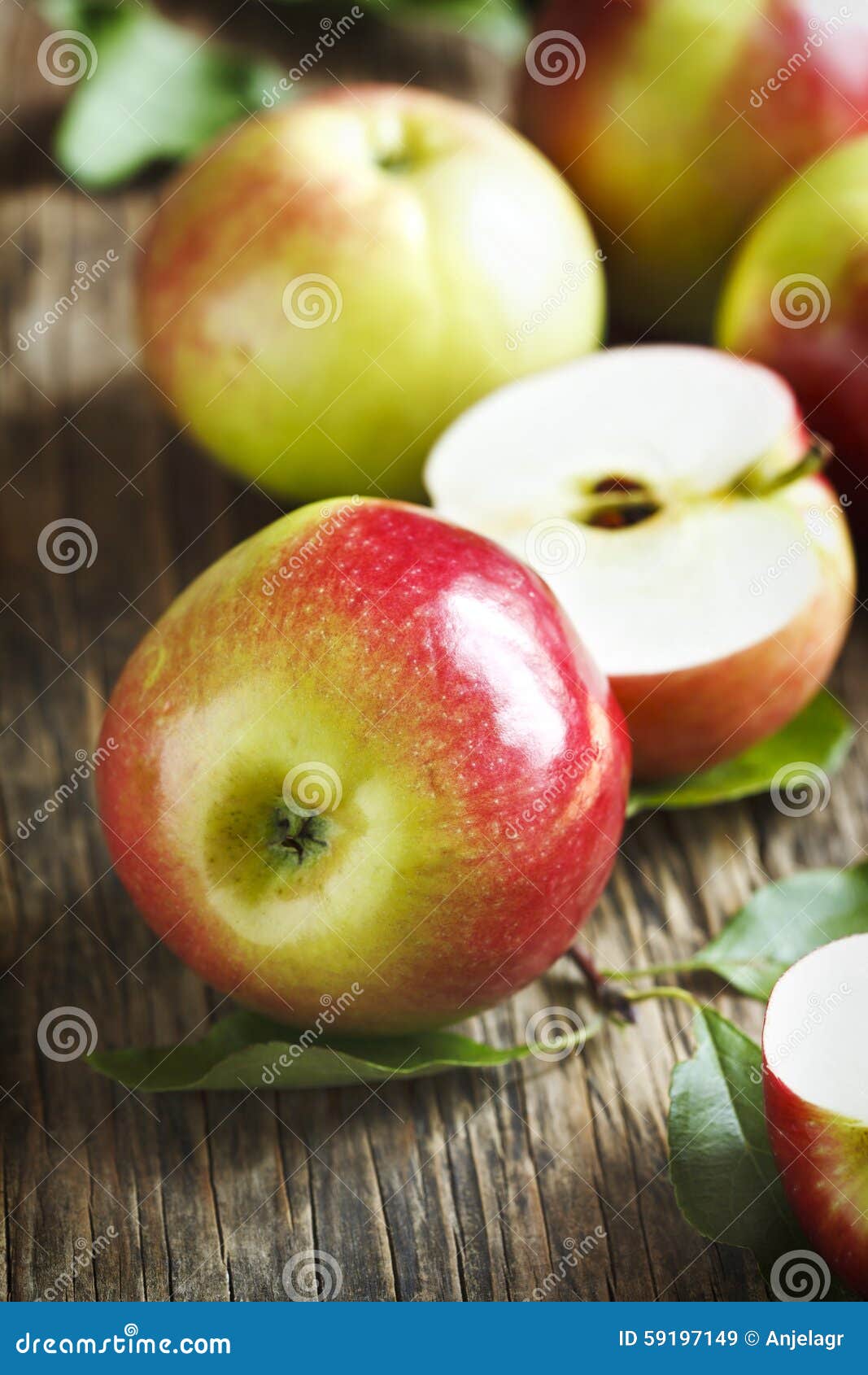 Fresh Organic Apples with Leaves. Stock Image - Image of dieting, juicy ...