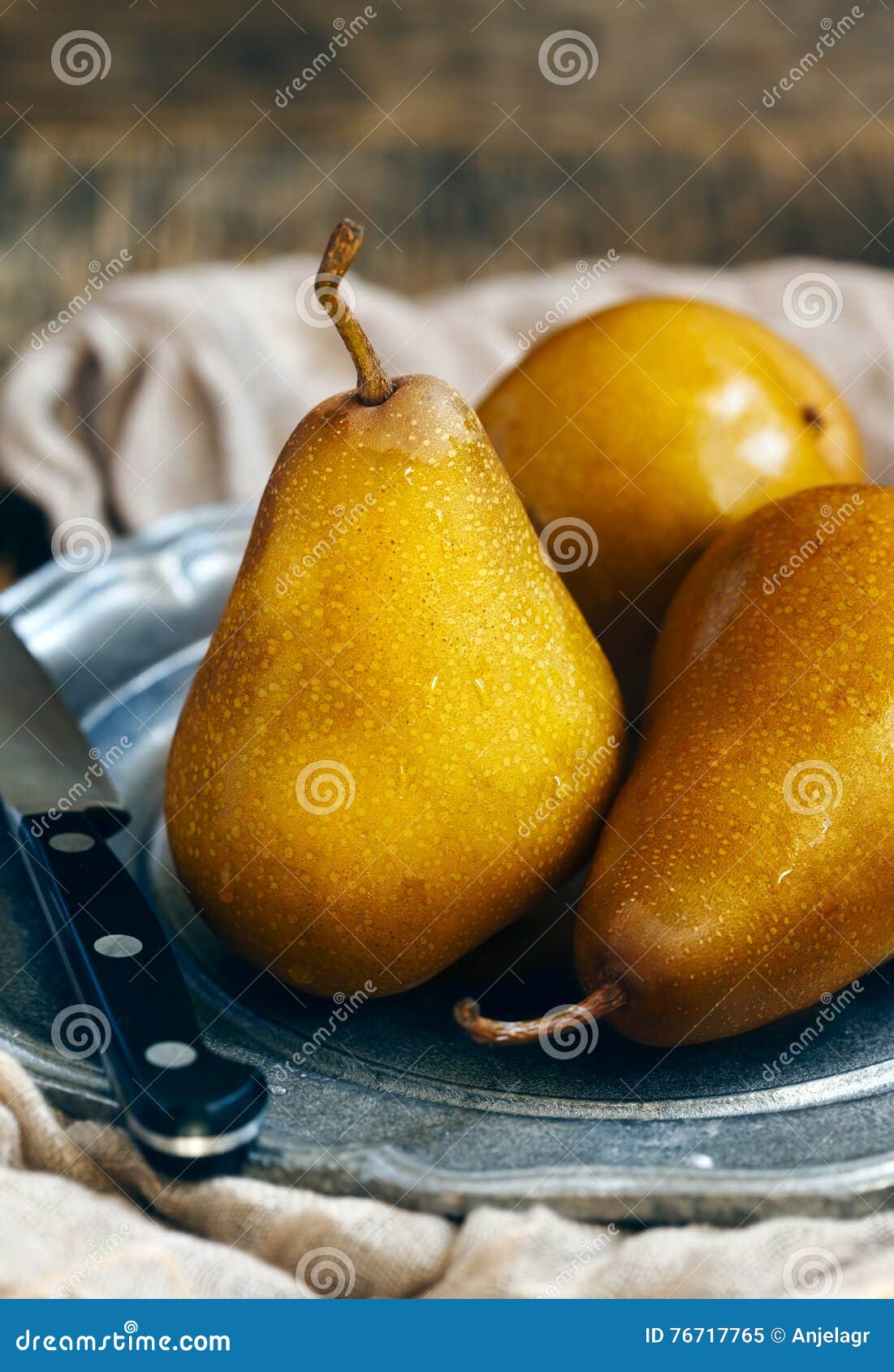 Fresh organic pears stock image. Image of season, harvest - 76717765