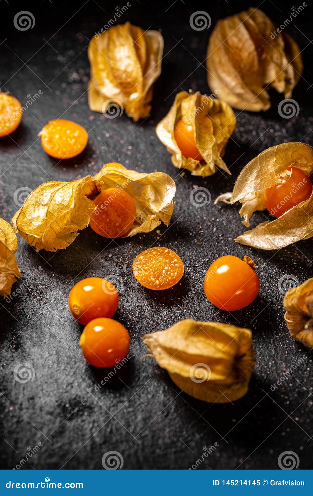 Fresh Organic Physalis Fruit Stock Image - Image of flowers, cherry ...