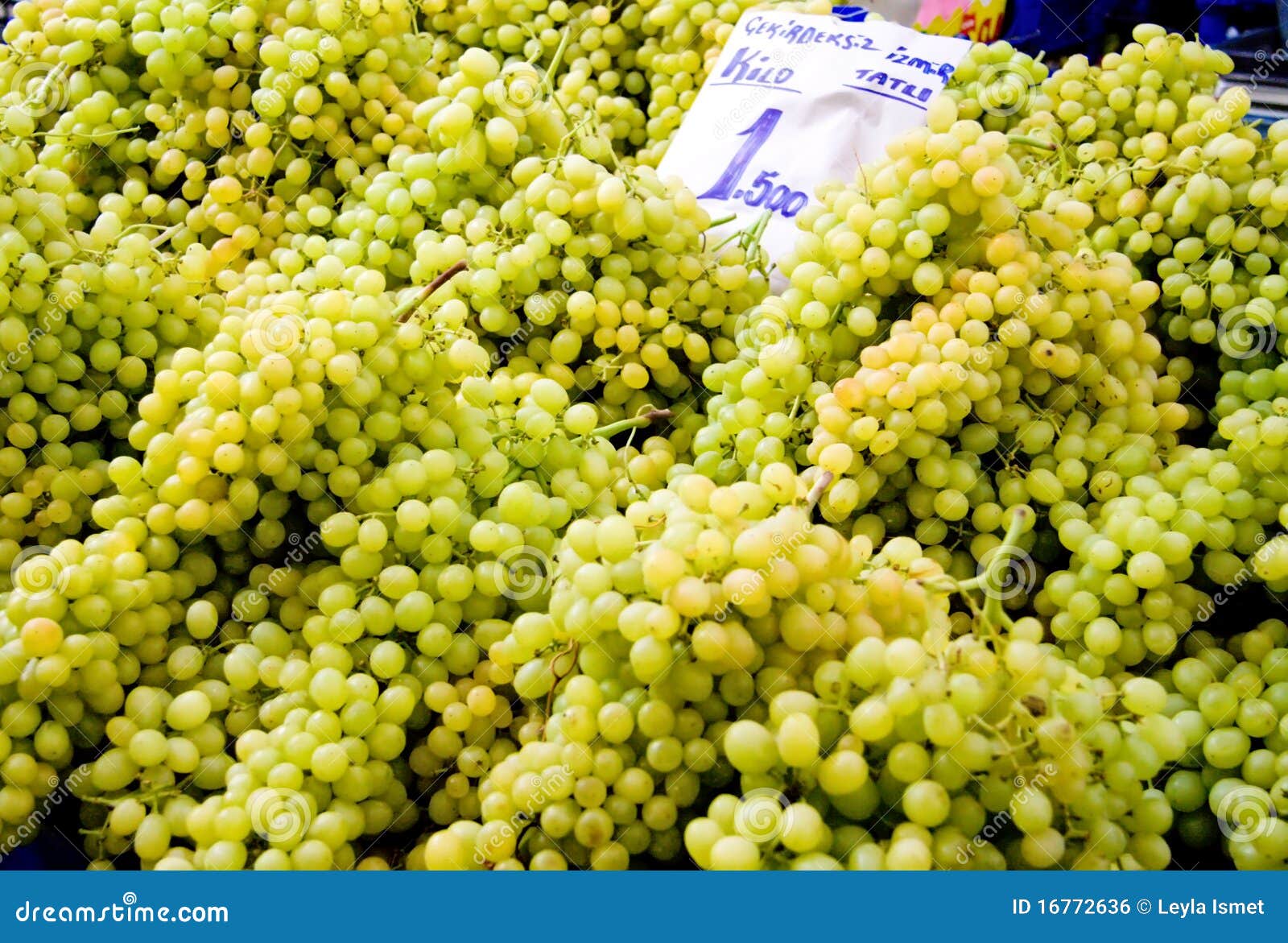 Fresh Organic Seedless Green Grapes Stock Photo - Image of farm, fatih ...