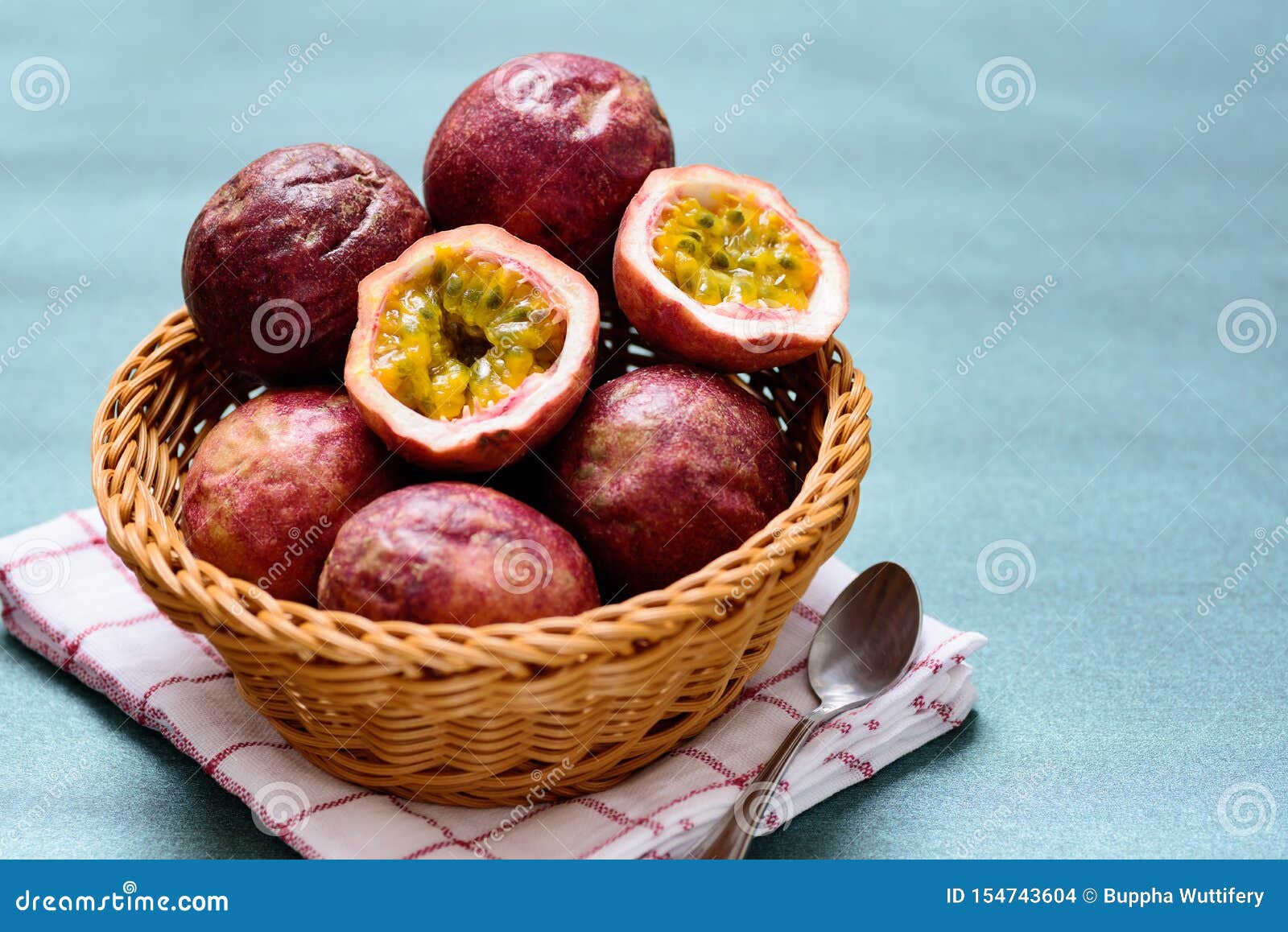 Fresh Passion Fruit in a Basket Stock Photo - Image of juicy ...